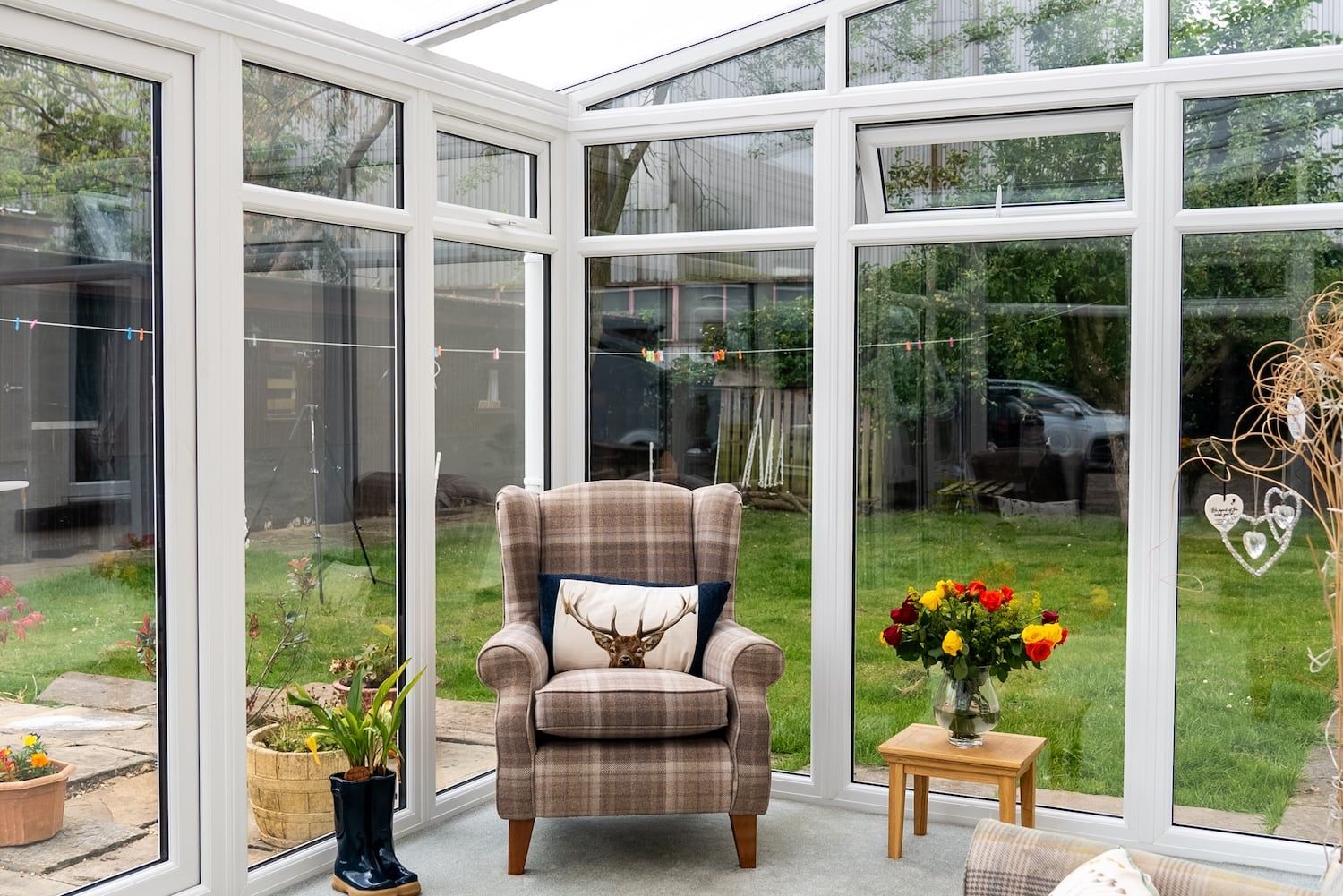 10 Conservatory Flooring Ideas & Options | ConservatoryLand